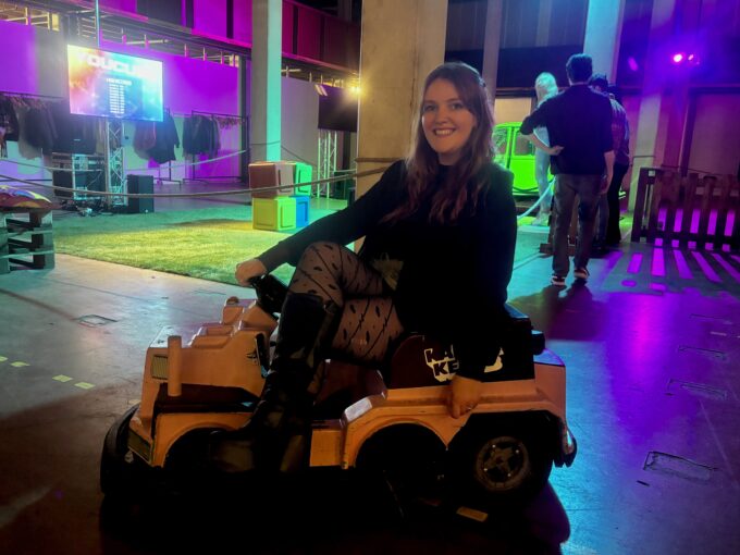 XL Duck Hunt en levend Pac-Man: Karma Kebab opent een grote arcadehal ...