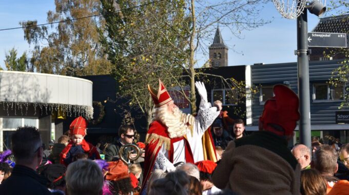 Sinterklaasintocht 2023 in Veenendaal: dit is de route