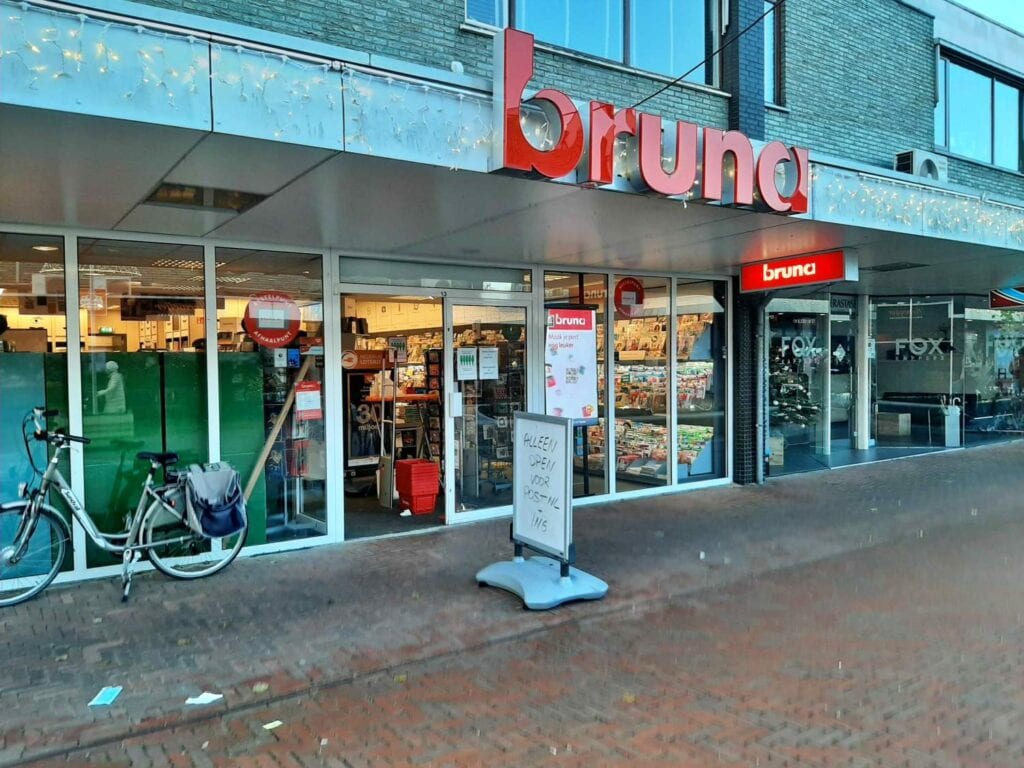 Bruna - indebuurt Vlaardingen