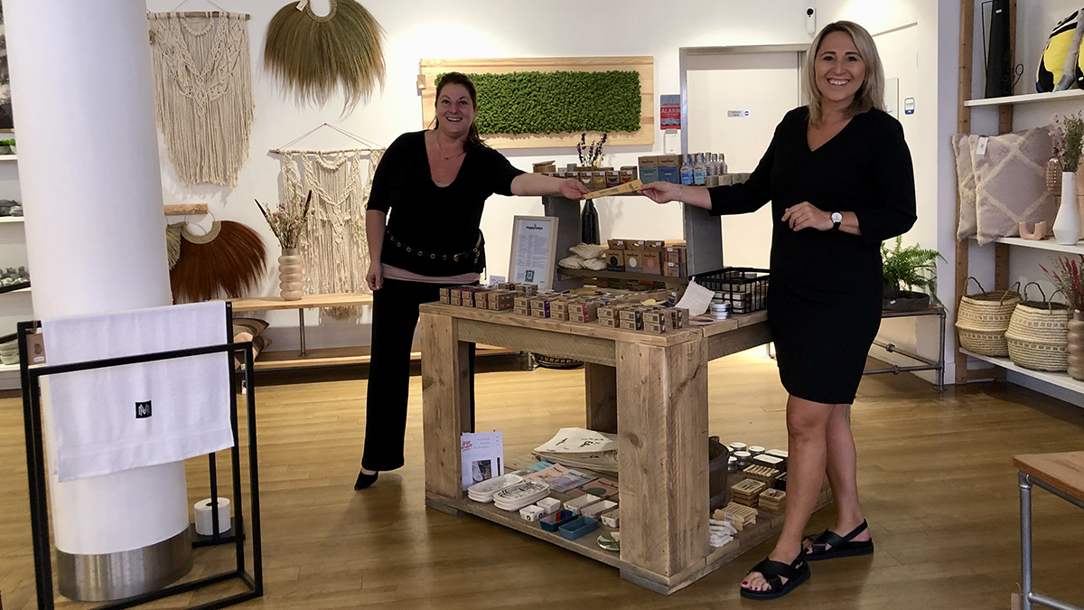 Mijn Design Huis gaat samenwerken met Happy Soaps Express: ‘We zijn echt een match’ - indebuurt ...