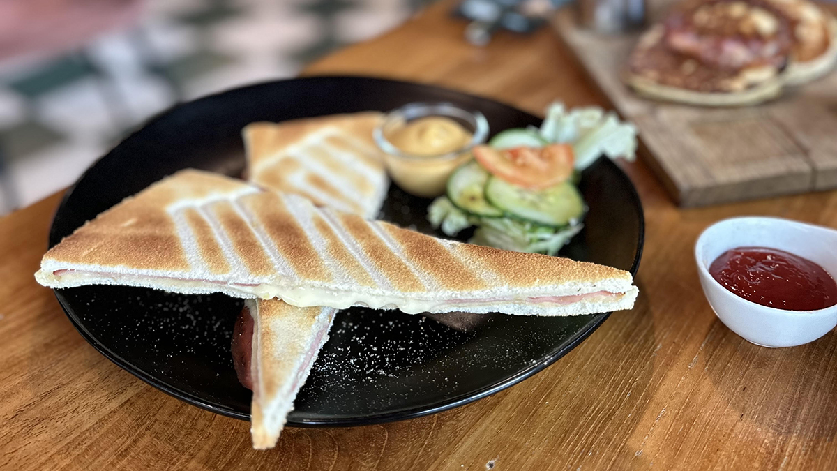 Altijd lekker! 5 x hier in Vlaardingen haal je een tosti - indebuurt ...
