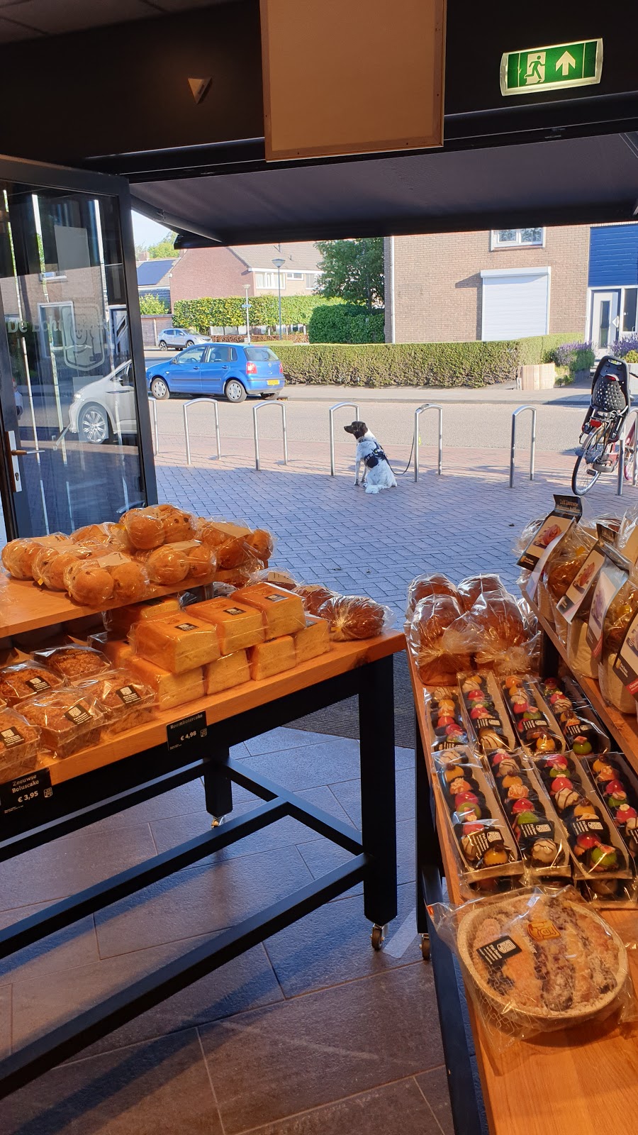 Echte Bakker Piet Daane - Van Hogendorpweg - indebuurt Vlissingen