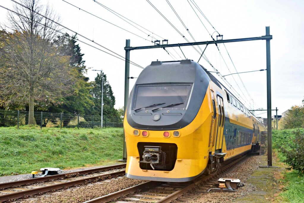 Binnen vijf uur aan een baguette et un vin? Zo ver kan je met de trein ...