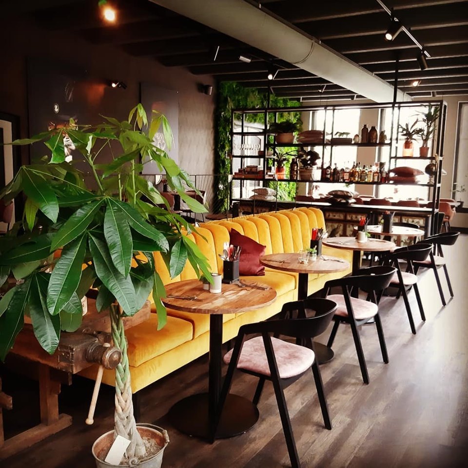 Bij Brasserie Chapter kun je vanaf vandaag genieten van een diner ...