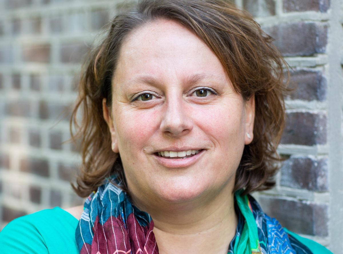 Inger is jongerenwerker in Woerden: 'Ik luister en vraag wat ze willen ...