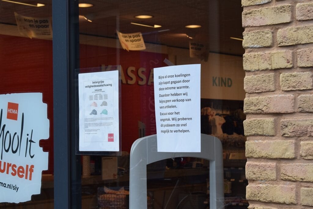 Tijdelijk (bijna) geen versproducten bij Hema Woerden door kapotte ...
