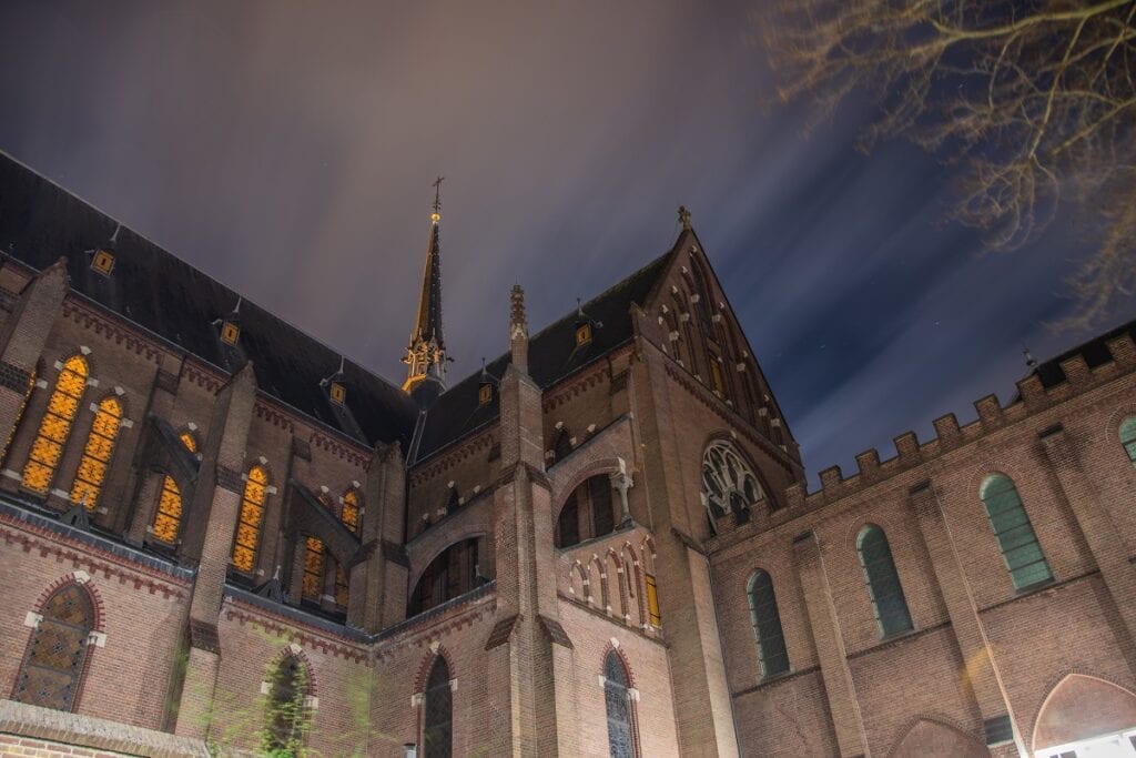 5 x waarom dit weekend naar Het Klooster gaan in de nacht écht een goed ...