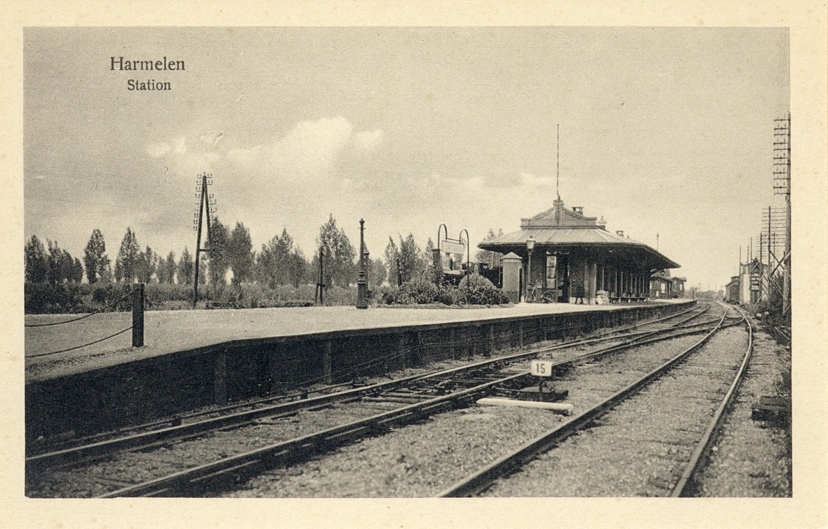 Harmelen had ooit een treinstation dat de inspiratie was voor drie ...