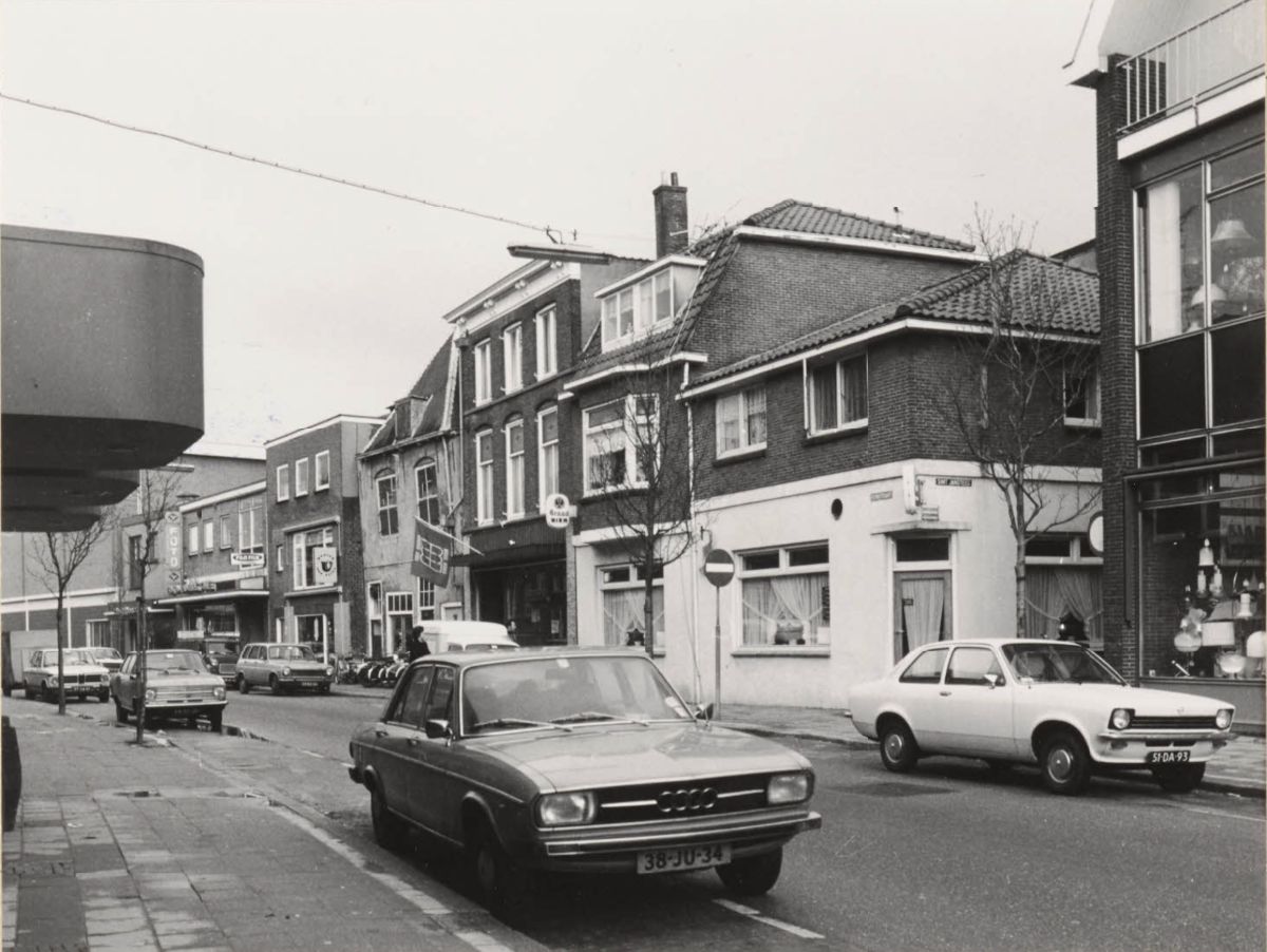 Nog meer nostalgie: 7 x de Rijnstraat in 1977 - indebuurt Woerden