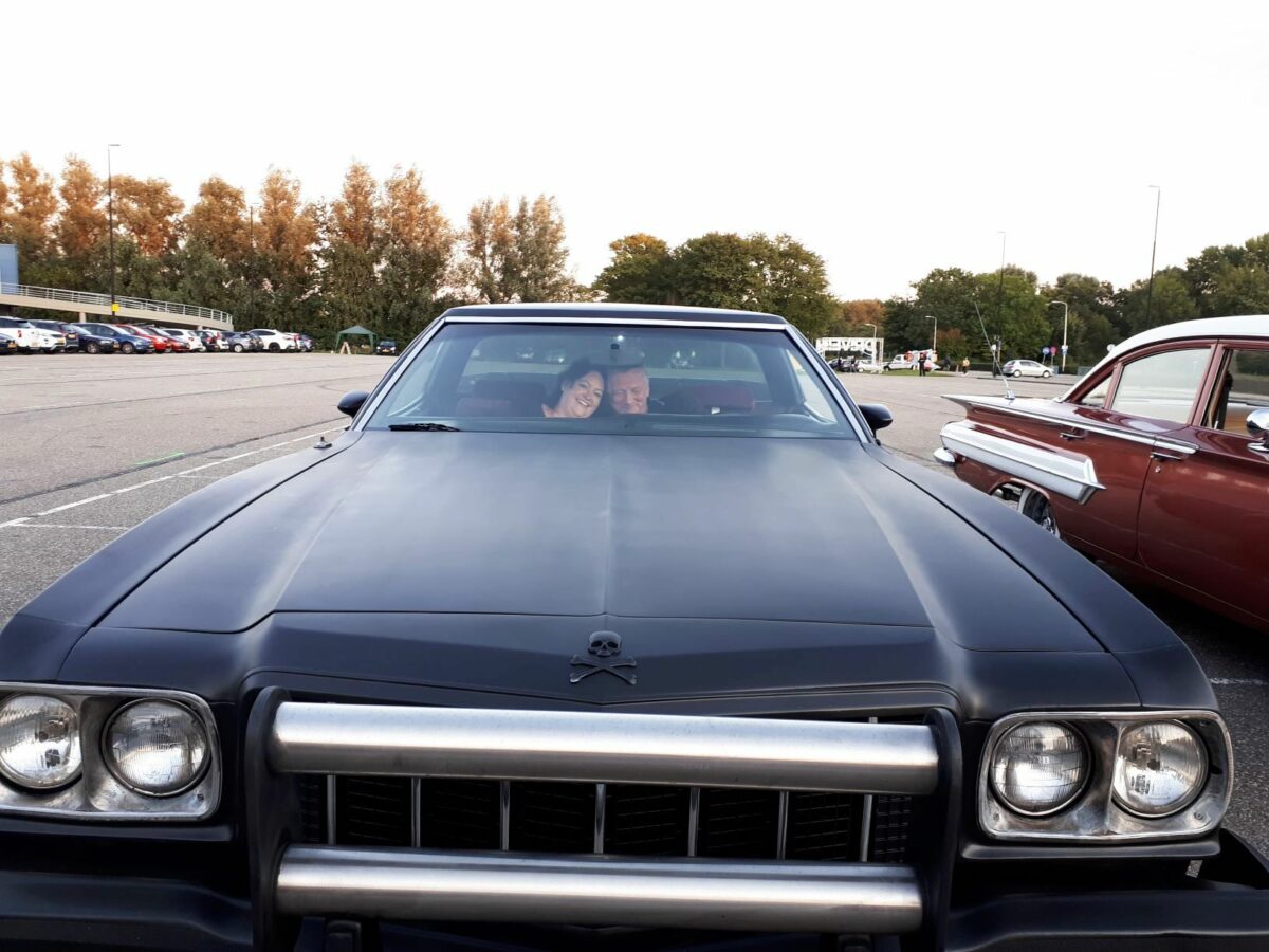 8x foto's van jullie in de auto tijdens de drive in bioscoop ...