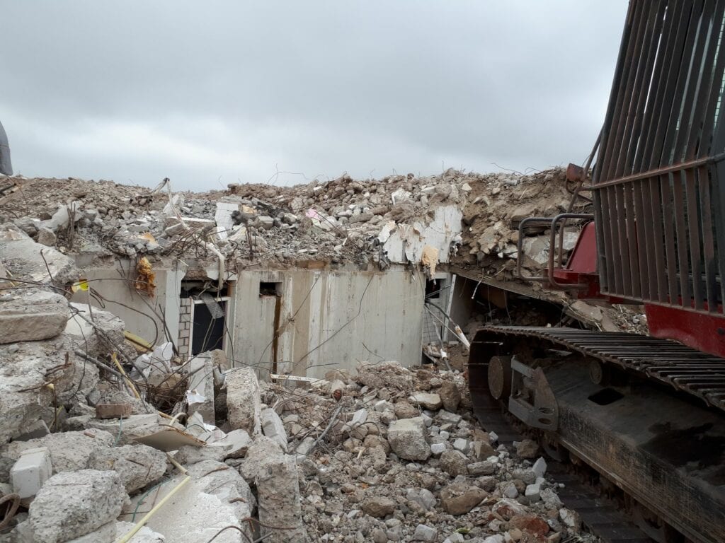 Kraanmachinist Stan sloopte de laatste flat in Palenstein: 'Slopen is ...