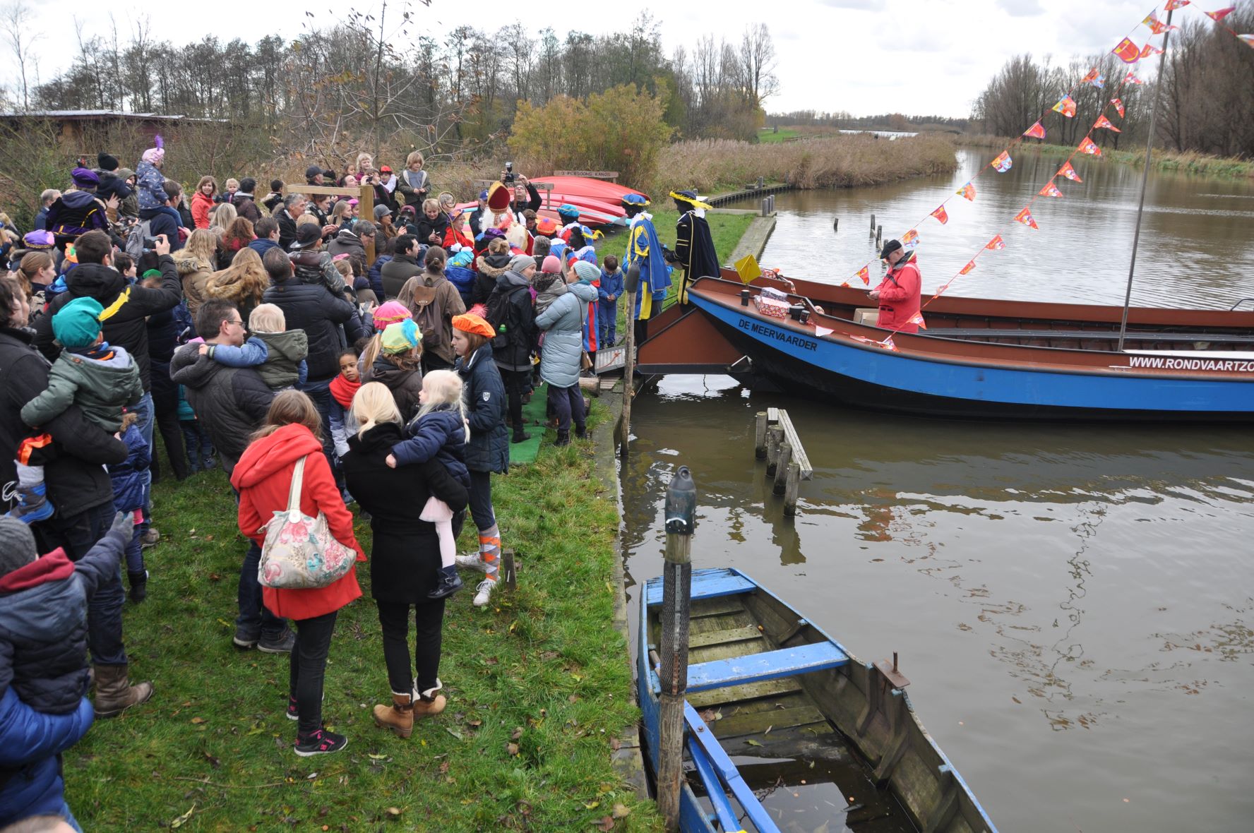 Sinterklaastip: vaar mee met Sinterklaas en de pieten in de pakjesboot ...