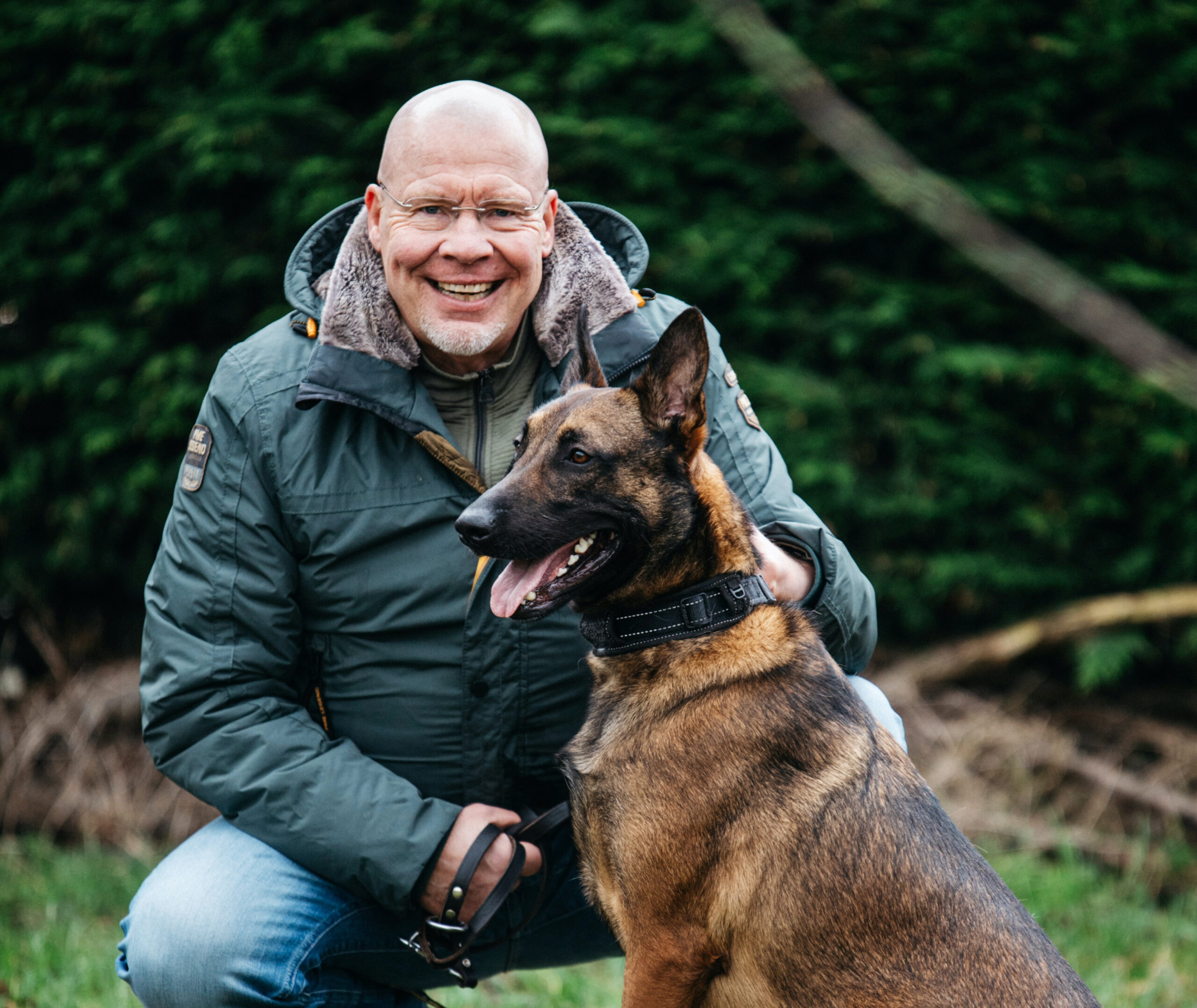 Bas is vrijwilliger in het dierenasiel: 'Het allerleukste is luid begroet te worden door de honden'