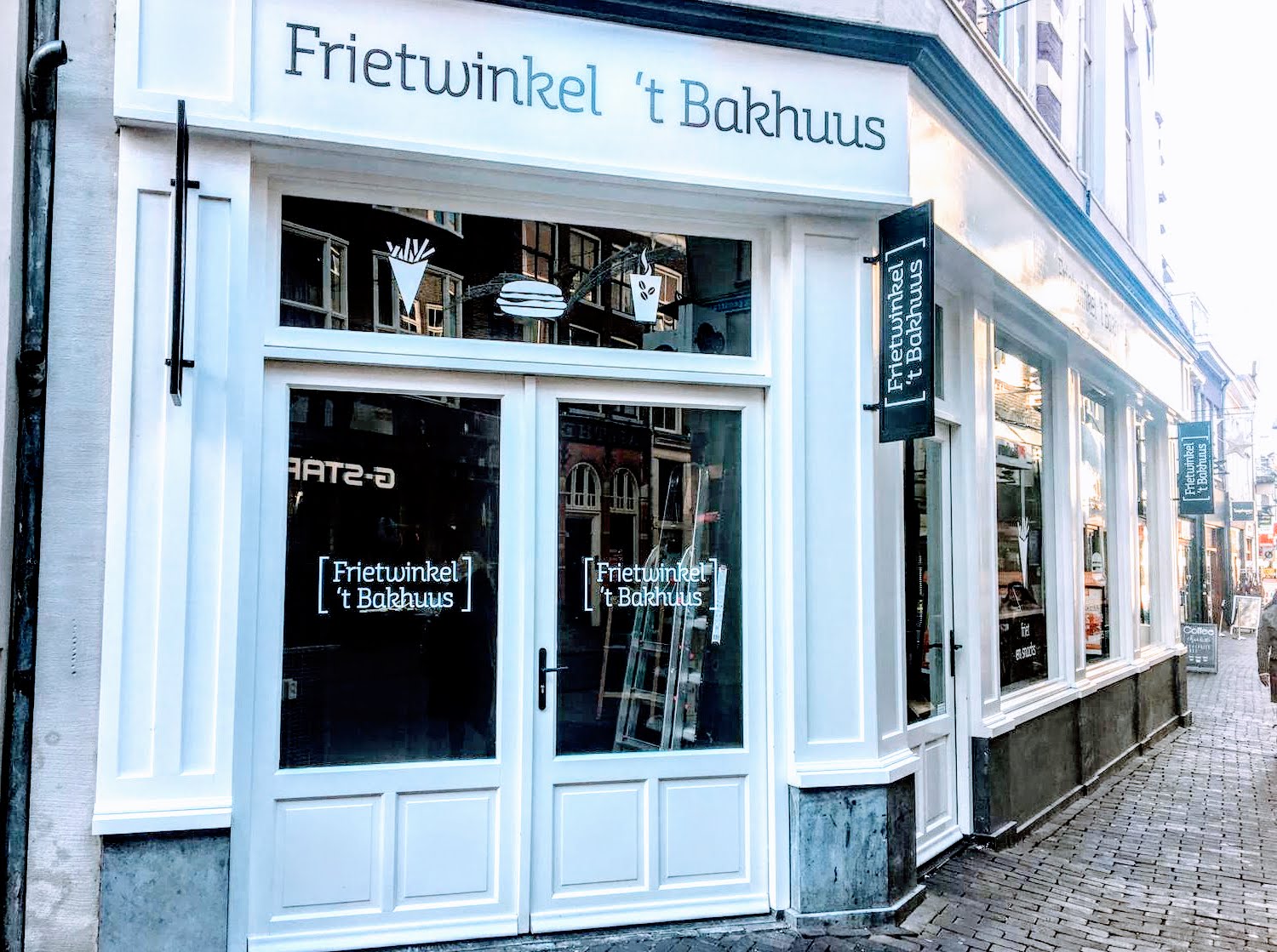 Sneak peek: Frietwinkel ’t Bakhuus in hartje Zwolle is open - indebuurt ...