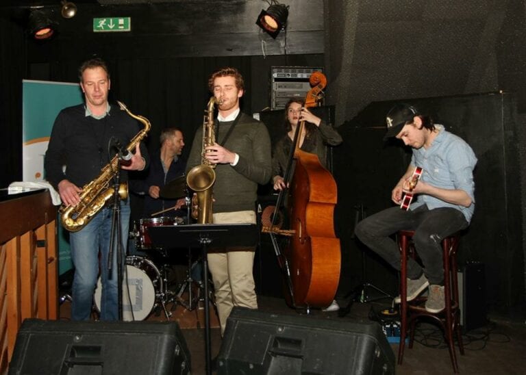 Dankzij briefjes in de brievenbus kreeg Ingrid haar Zwolse huis: 'De ...