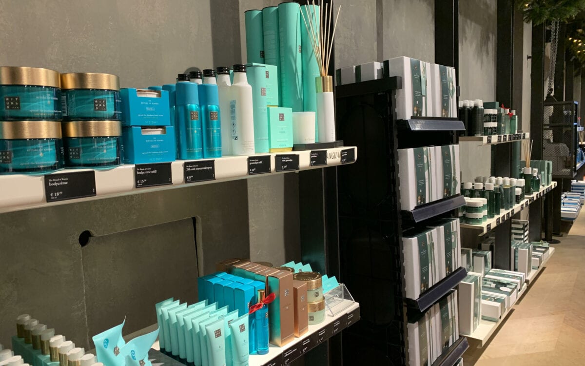 Zó ziet de pop-up kerstwinkel van Rituals eruit - indebuurt Zwolle