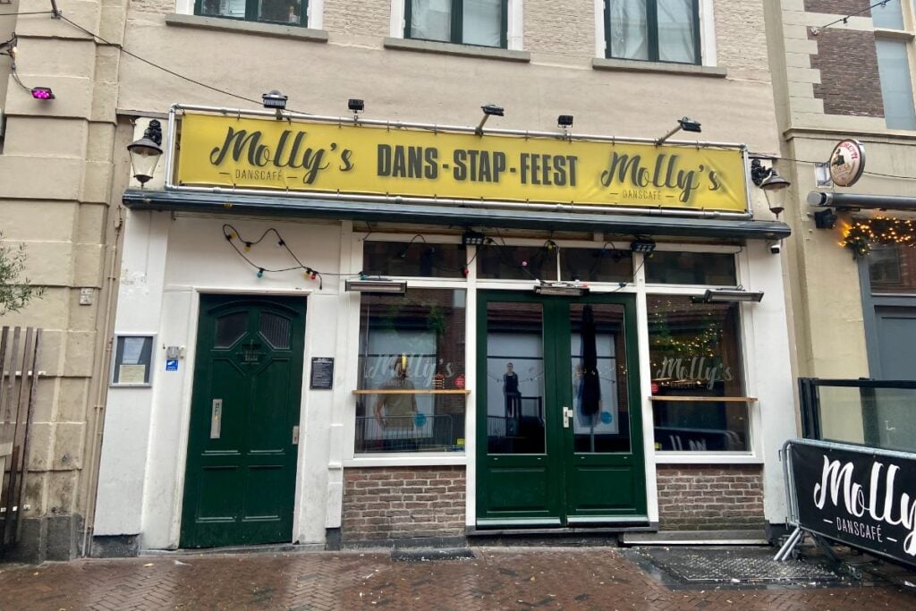 Danscafé Molly's verhuist naar nieuwe plek (en dit komt in het oude ...