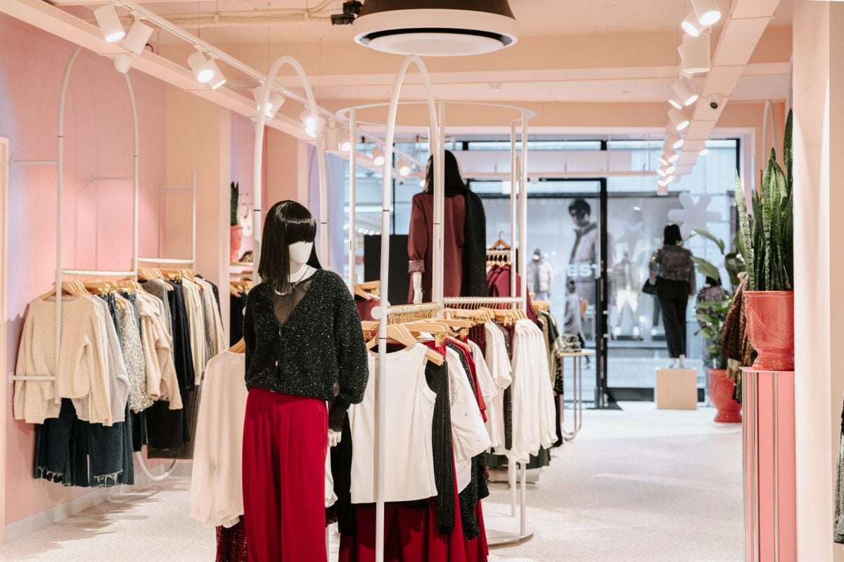 Helemaal trendy! In deze winkel shop je de leukste kleding